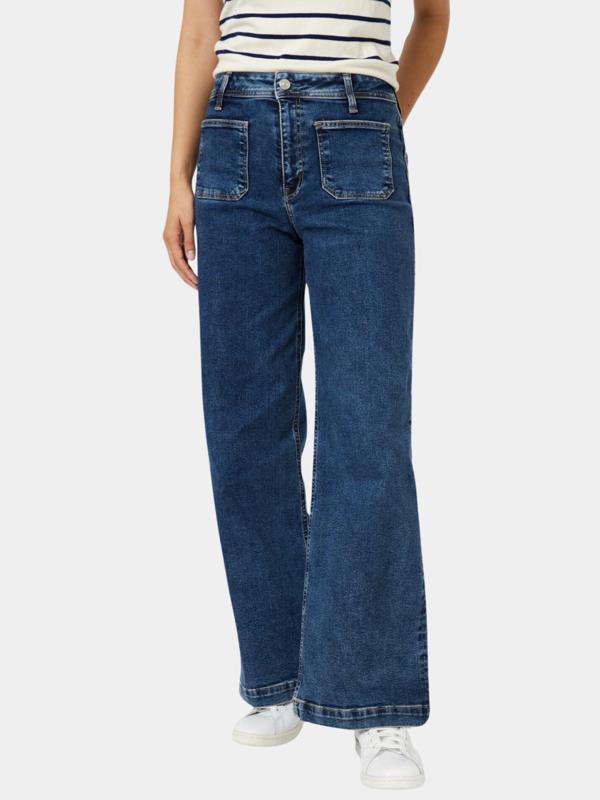 Armoire Rent Contemporary Designer Womens Clothing